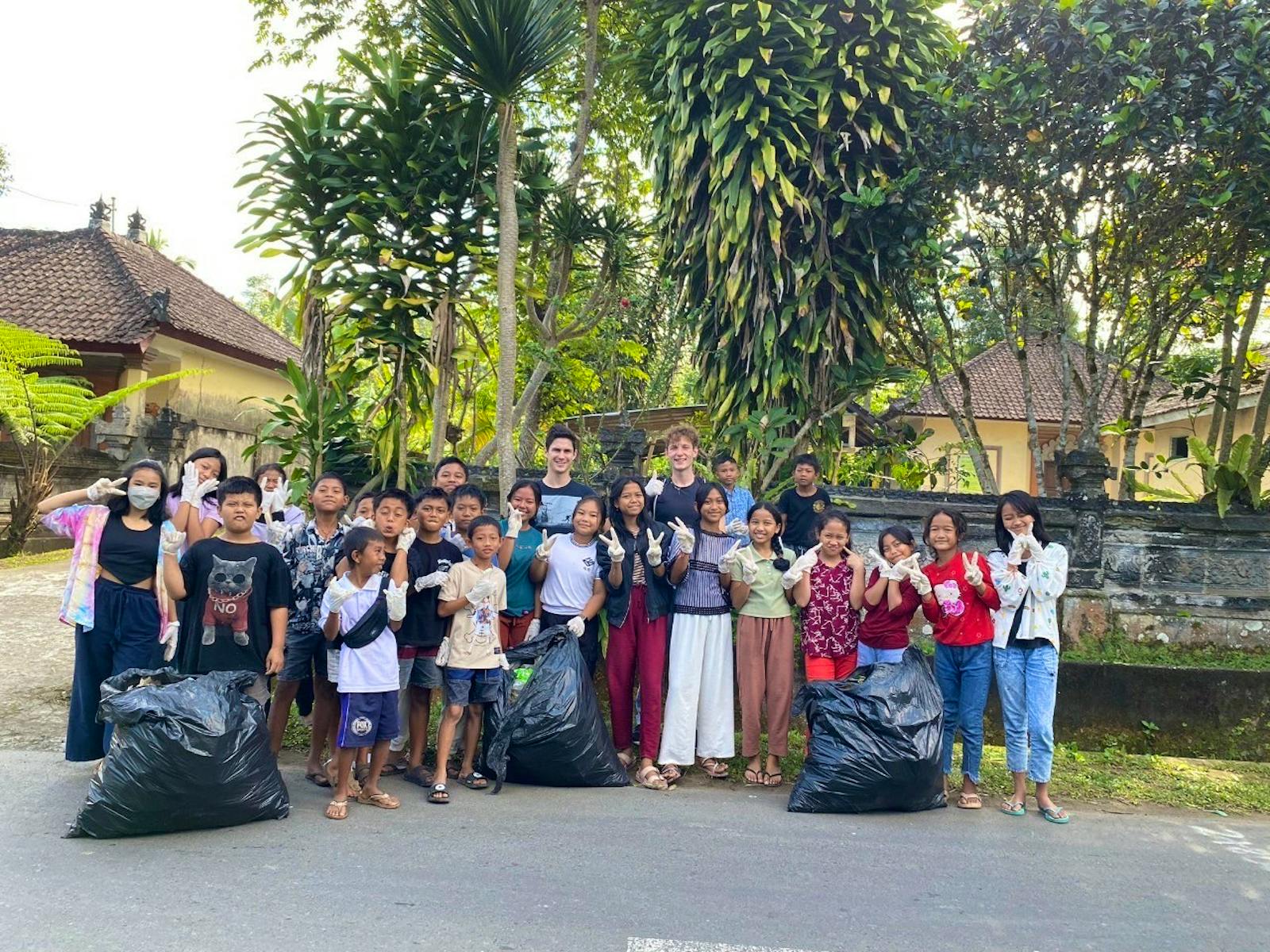 Environmental Education and Clean Up | Volunteer in Indonesia 2025