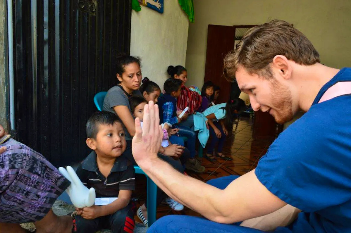 Community Patient Healthcare | Volunteer in Guatemala 2025