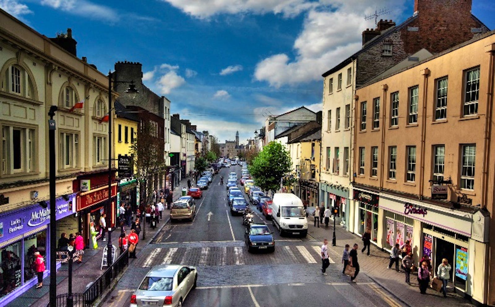 Charity Shop Helper | Volunteer in Ireland 2025