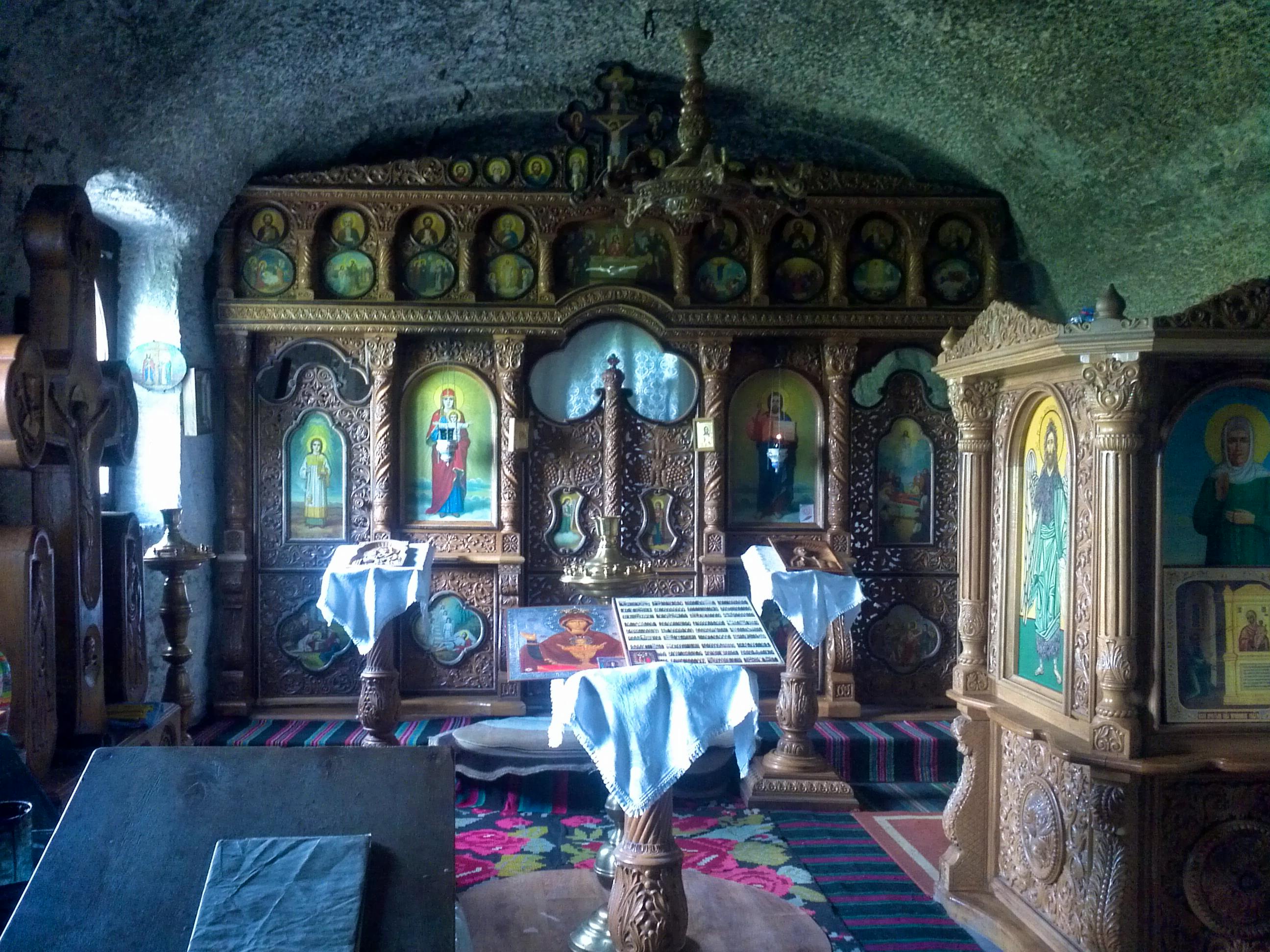 Volunteer in Moldova 🇲🇩| Top 10 Programs 2024 | Volunteer World