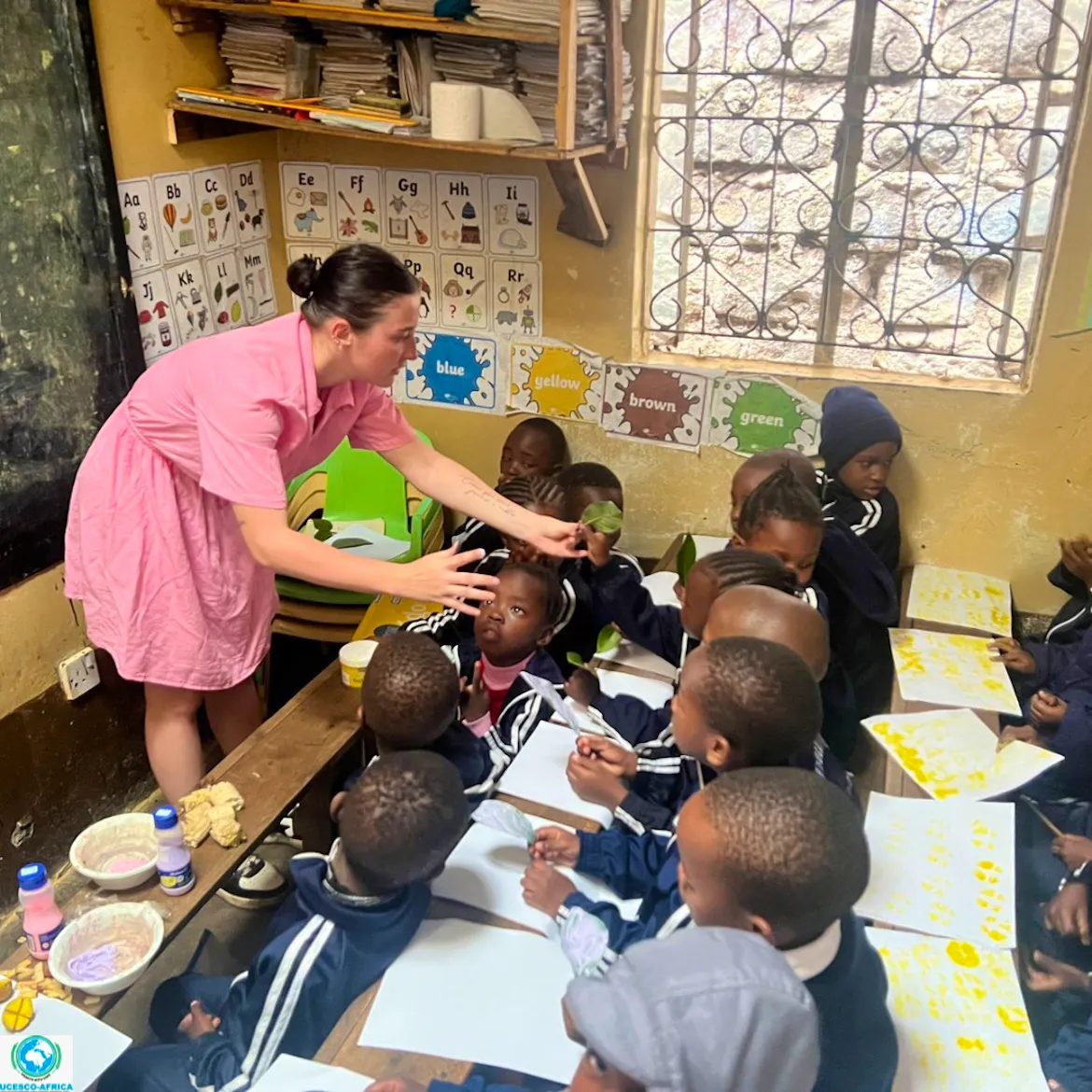 Spanish Teacher For Local Kids | Voluntariado en Kenia 2025