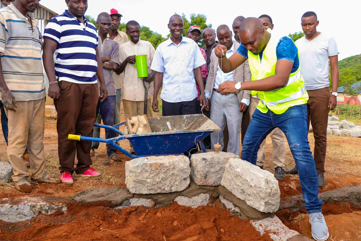 Construction and Building | Volunteer in Kenya 2025