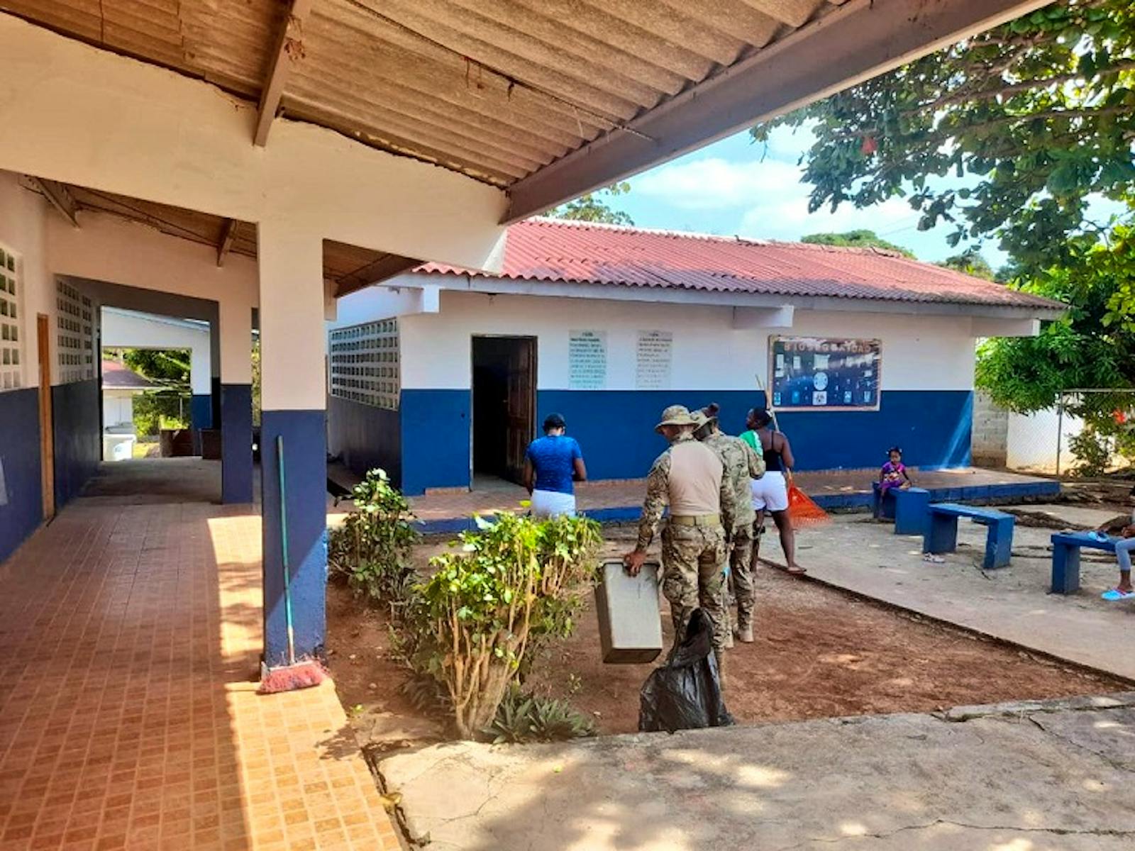 School Improvement and Construction | Volunteer in Panama 2025