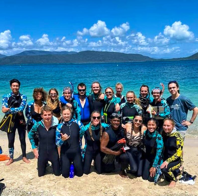 Rescue + Great Barrier Reef Marine Conservation | Volunteer in ...
