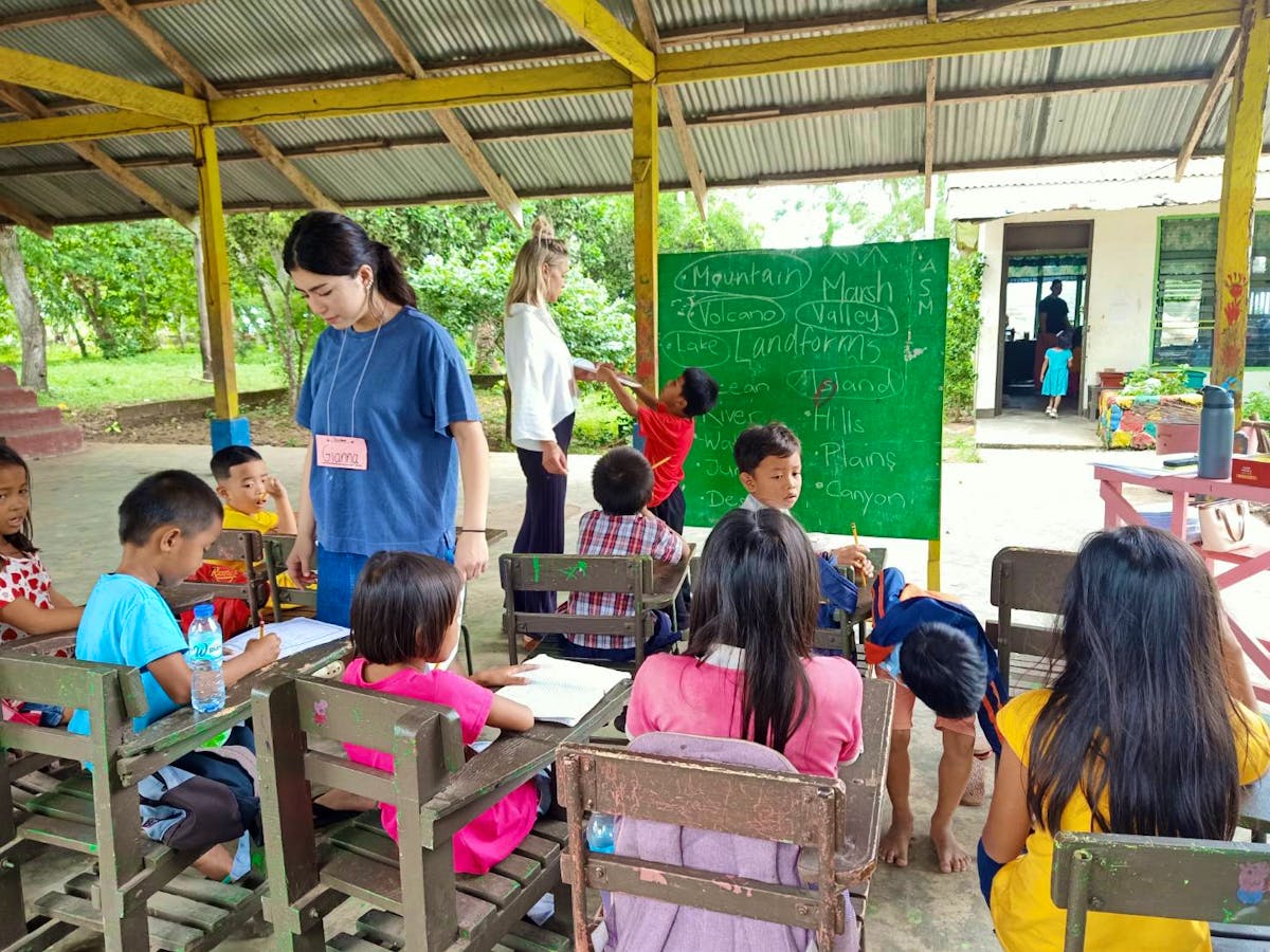 Primary School English Education | Volunteer in the Philippines 2025