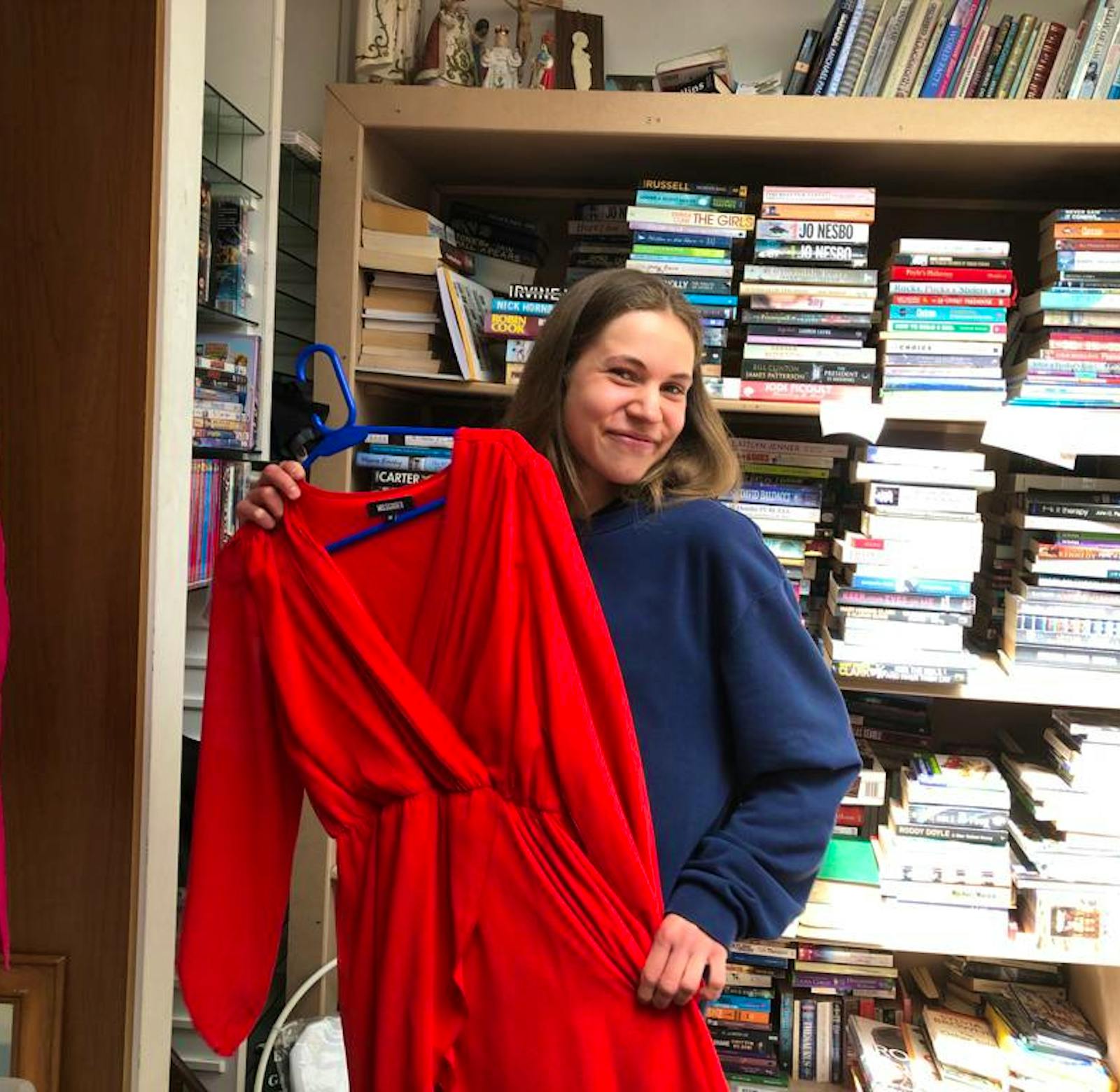 Charity Shop Helper Volunteer In Ireland 2024 charity-shop-helper-volunteer-in-ireland-2024