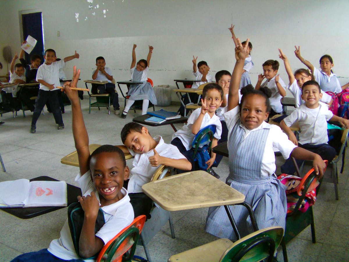Teach English Skills to Colombia Rural Communities | Volunteer in ...