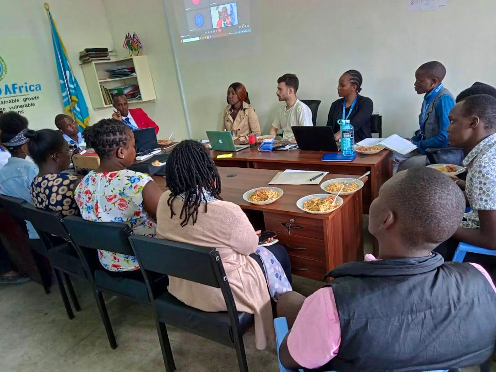 Spanish Teacher For Local Kids | Voluntariado en Kenia 2025