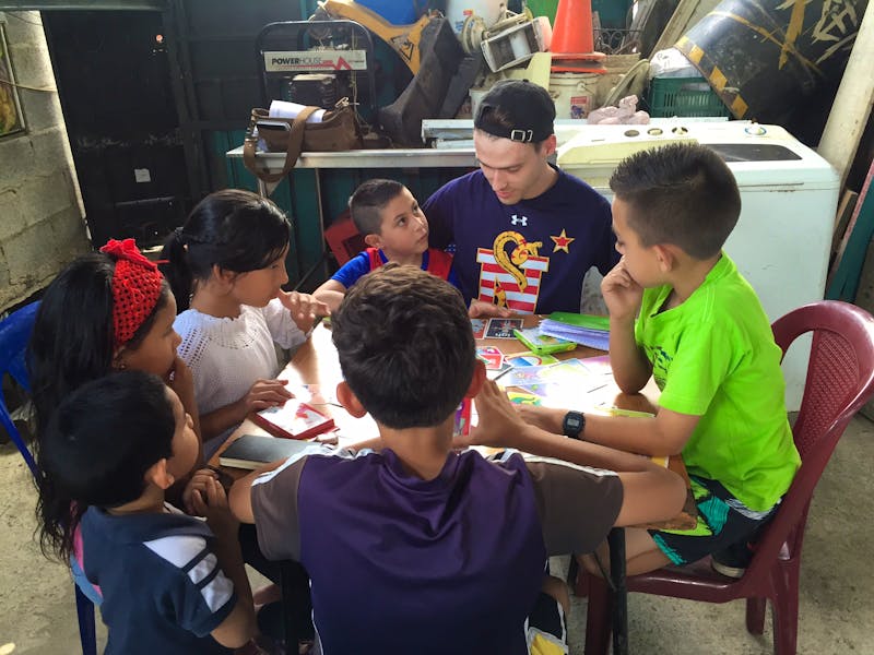 Kindergarten Assistant Teacher | Volunteer in Costa Rica 2025