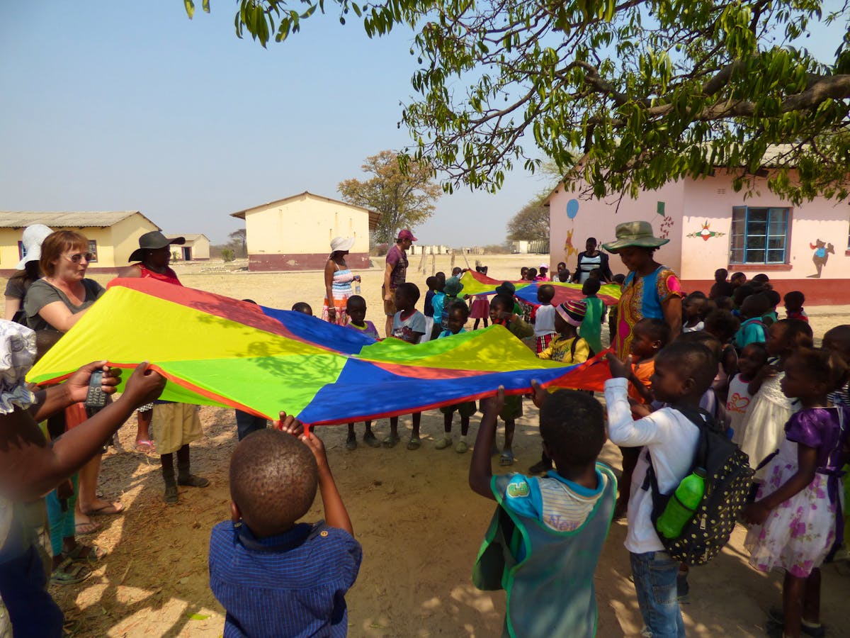 Social Community Outreach Assistant | Volunteer in Zimbabwe 2025