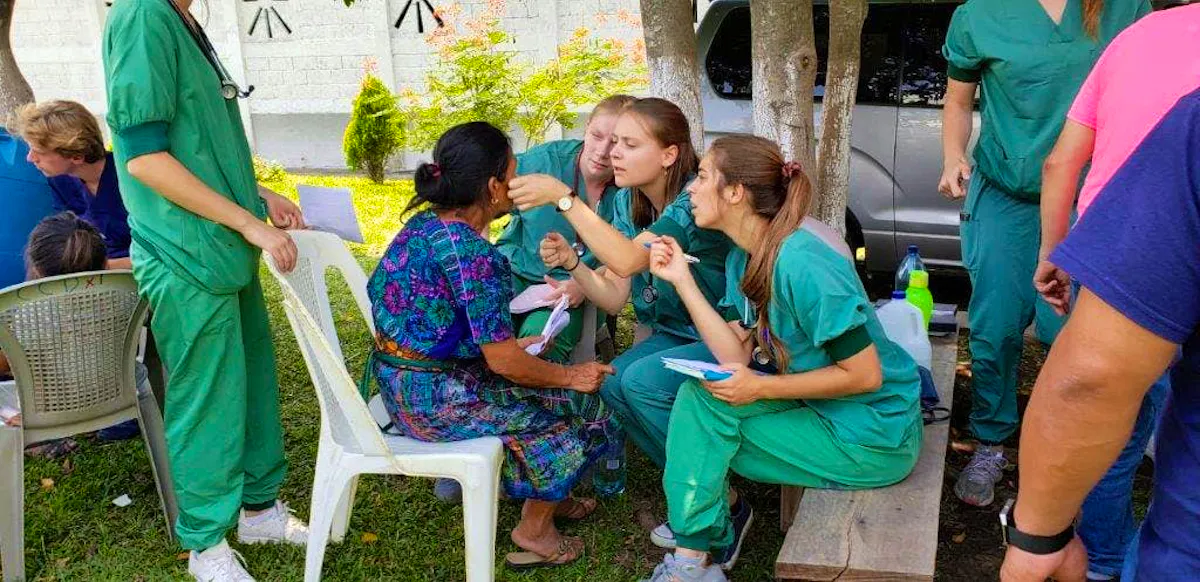 Community Medical Assistance | Volunteer in Guatemala 2025