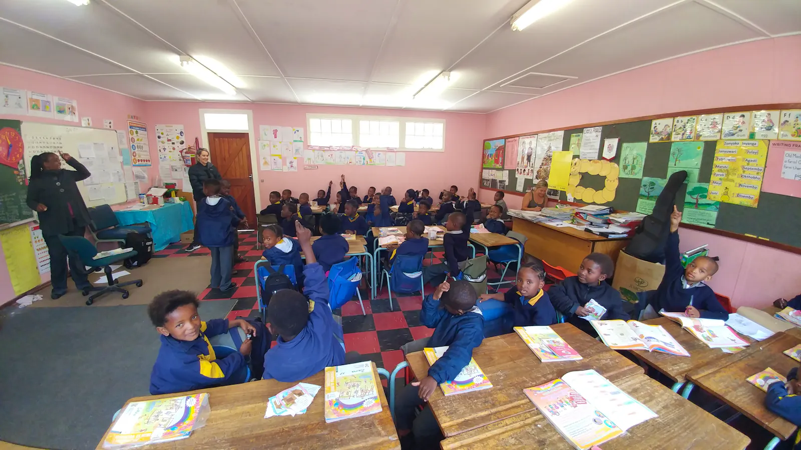 Teaching at Primary School | Volunteer in South Africa 2025