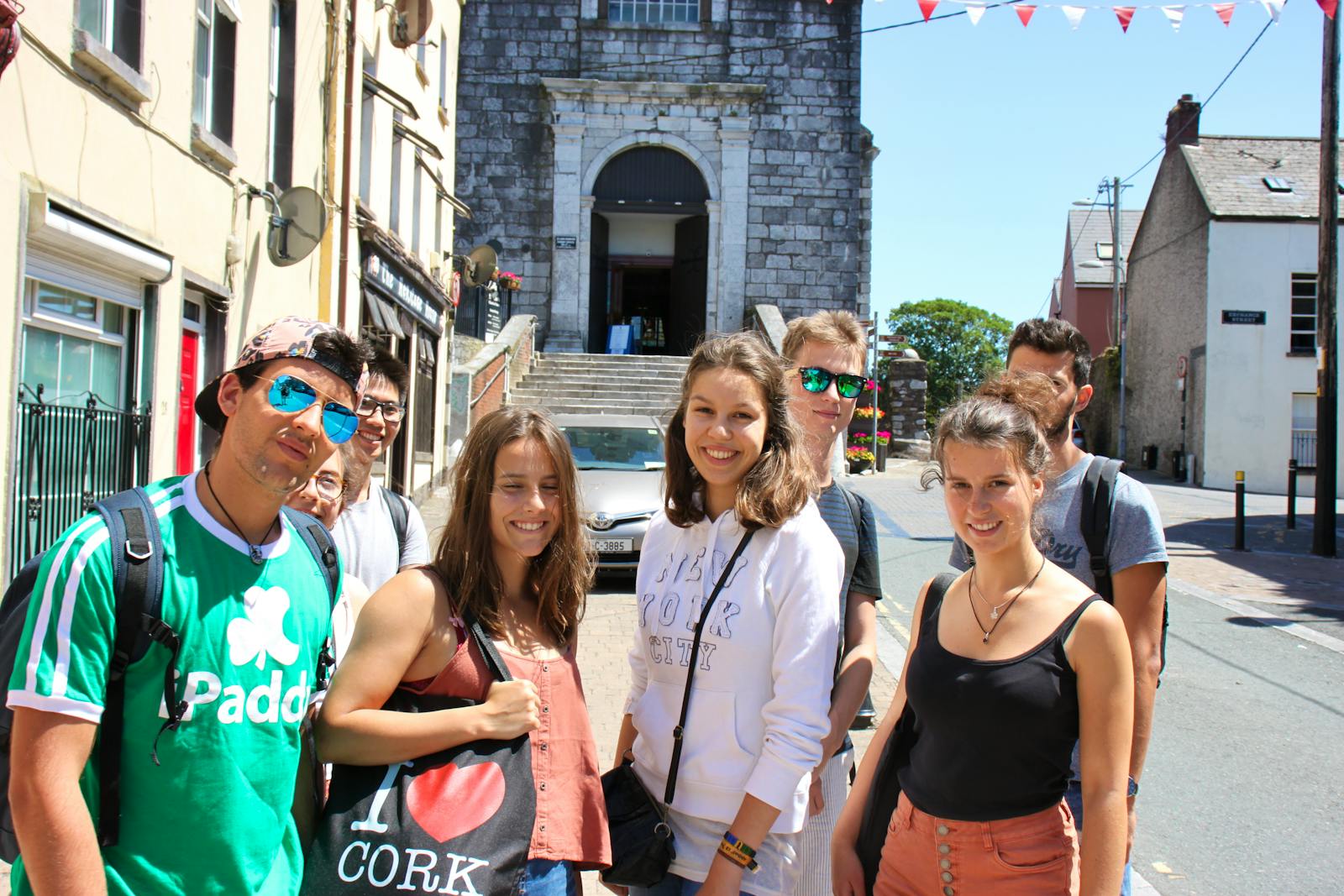 Charity Shop Helper | Volunteer in Ireland 2025