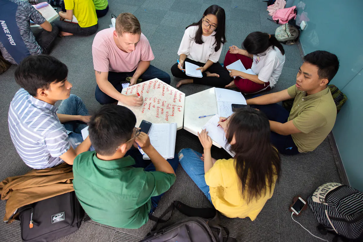 English Teaching to College Students | Volunteer in Vietnam 2025