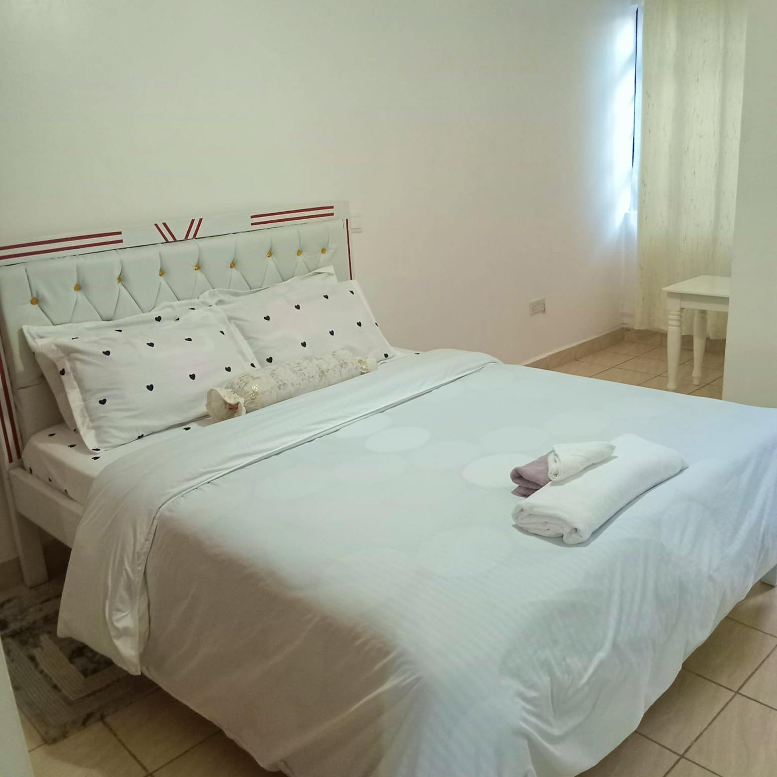 Swim Instructor and lifeguard Assistant | Volunteer in Kenya 2025