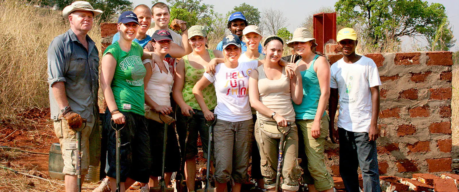 Construction Helper for Neighbourhood Care Points | Volunteer in ...