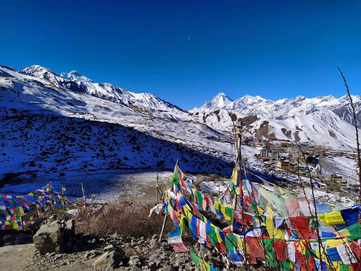 Medical Assistant and Trekking Experience | Volunteer in Nepal 2025