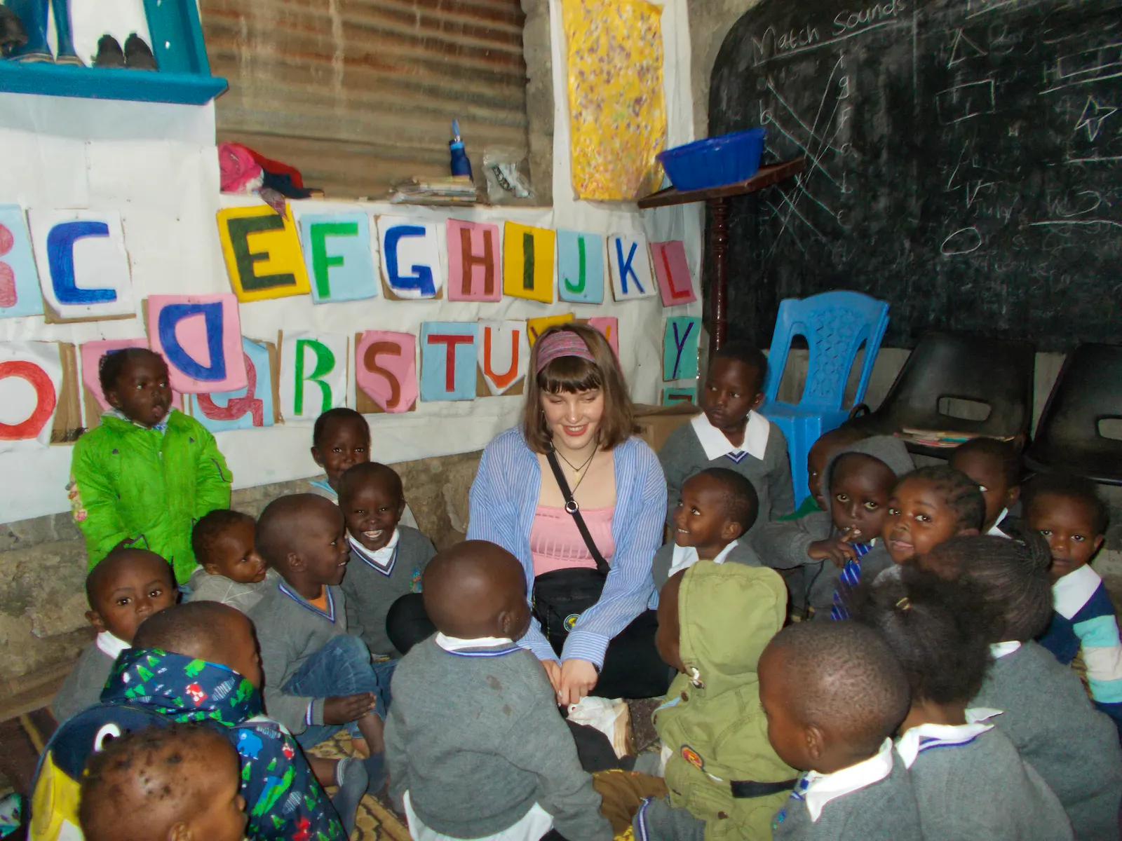 Spanish Teacher For Local Kids | Voluntariado en Kenia 2025