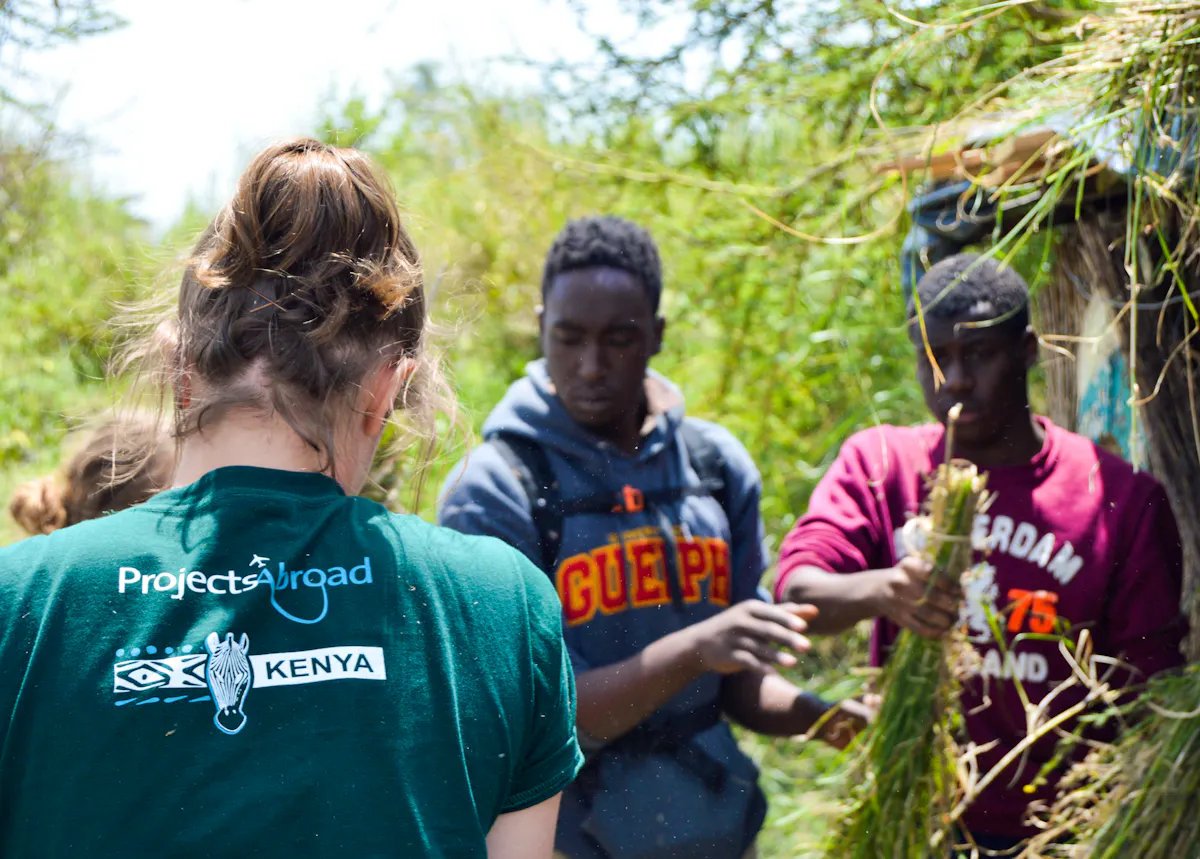 Giraffe & Lion Conservation in Kenya | Volunteer in Kenya 2025