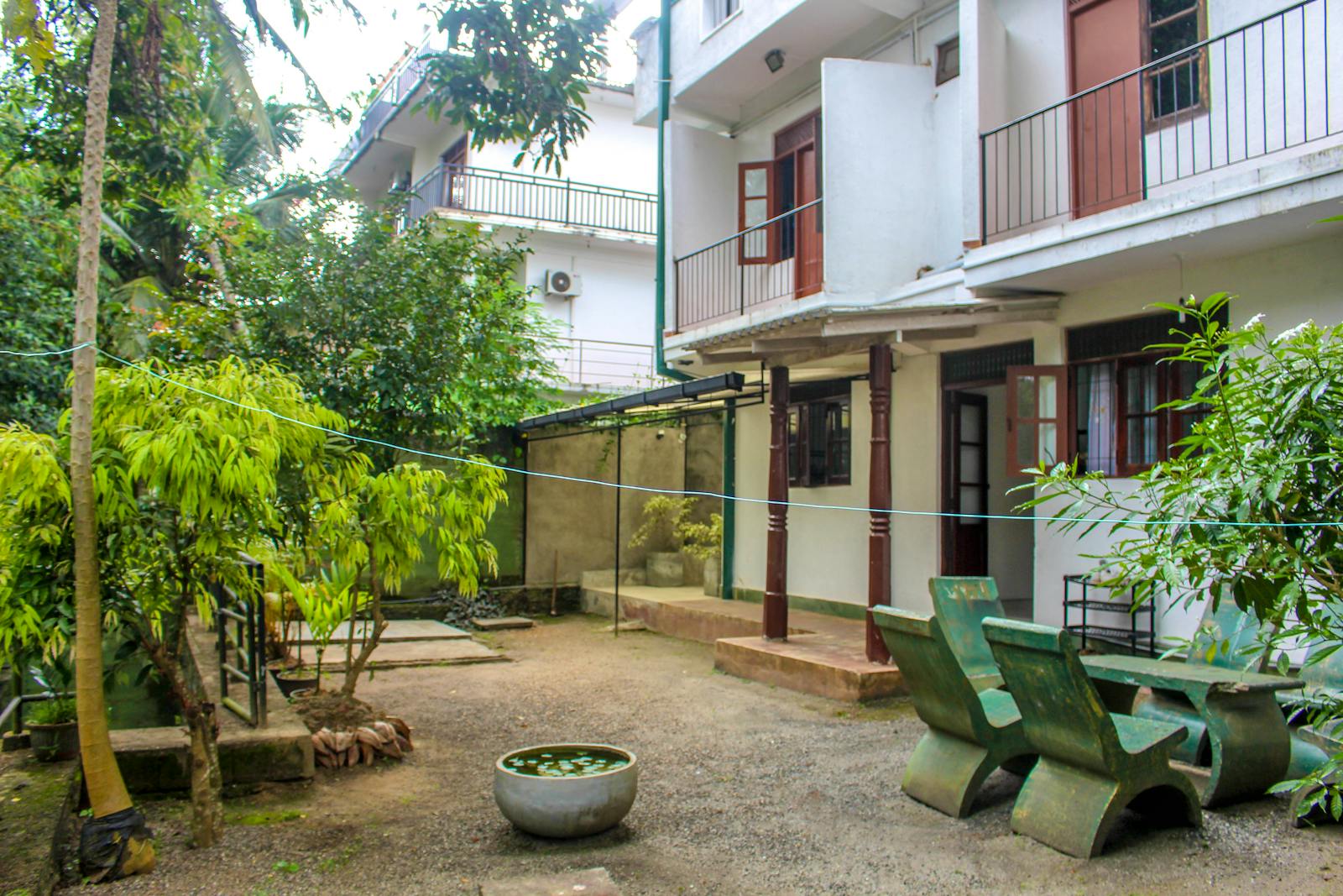 Hospital Shadowing & Assistance | Volunteer in Sri Lanka 2025